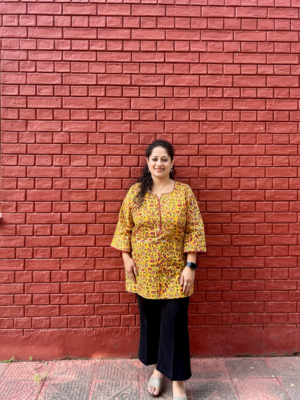 Sunshine Bloom Handblock Kurti – Shriyani
